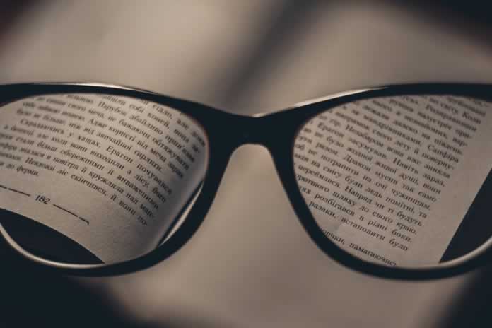 La FDA aprobó las primeras gotas para tratar la presbicia en Estados ...